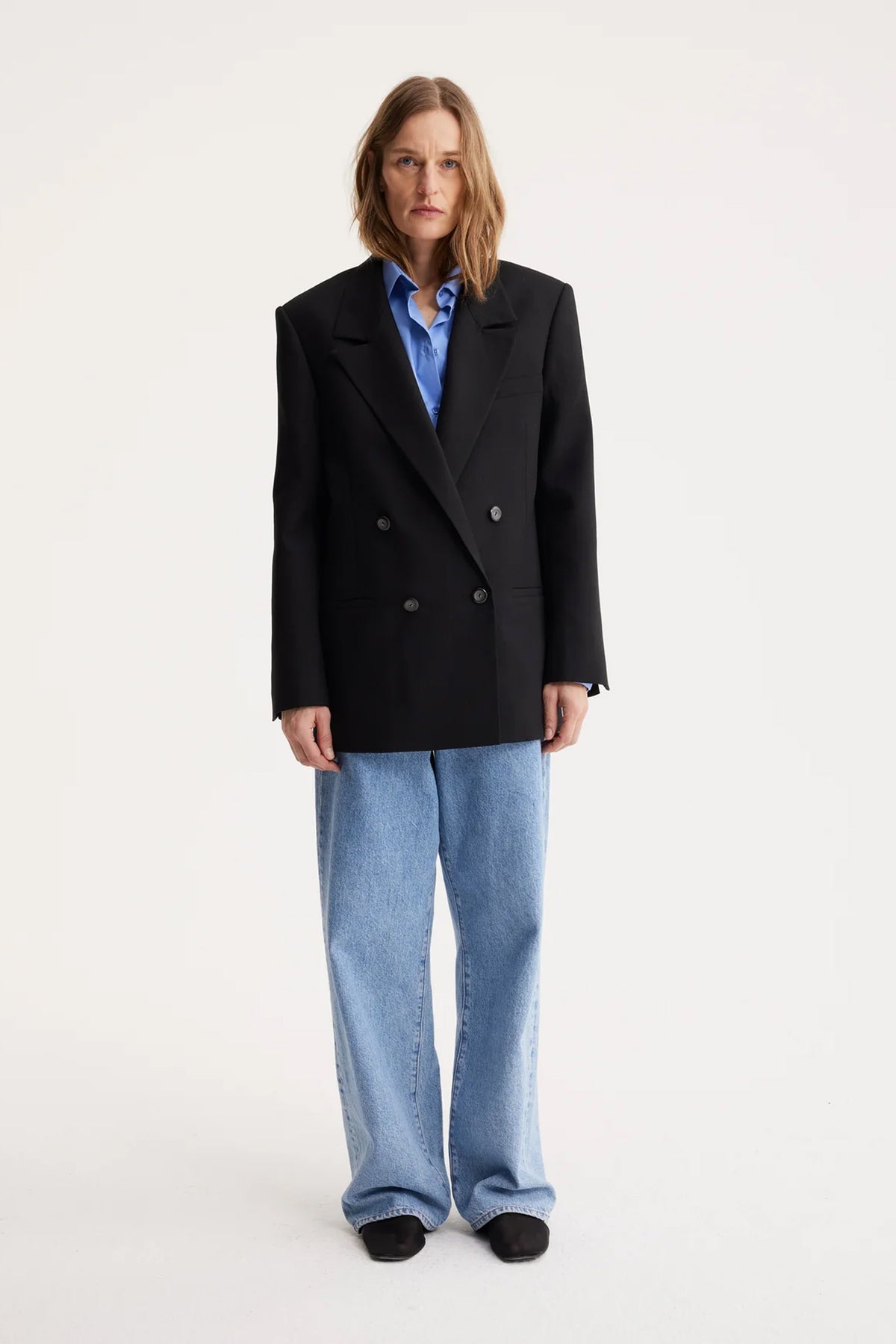 ROHE Double Breasted Blazer in Noir | The New Trend